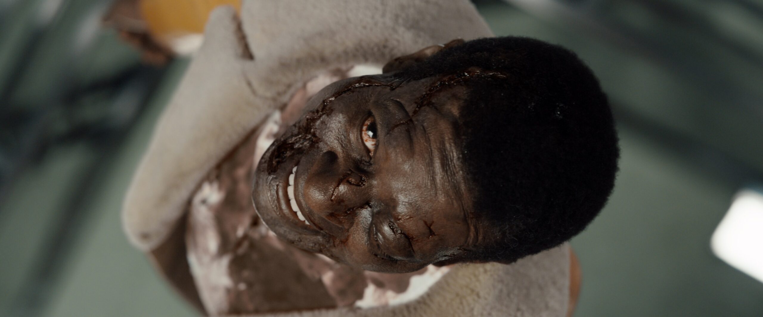 The New Creepy 'CANDYMAN' Trailer Stings you with a New Mythology ...